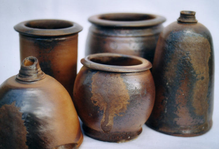 Hinterhermsdorfer Steinzeug, mit reinem Holzascheanflug ohne Salzzugabe ...